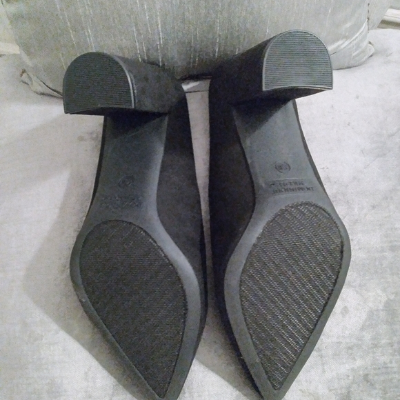 DOMINIQUE NICOLE | Shoes | Dominique Nicole Pointed Toe High Heels ...